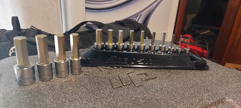 snap on hex drive 3/8 and 1/4 drive 1,2.5,3......3/8 drive 4,5,6,7,8,9 ...