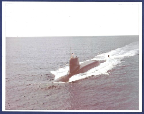 USS PATRICK HENRY SSBN-599 Nuclear-Powered Submarine 8x10 Official USN ...