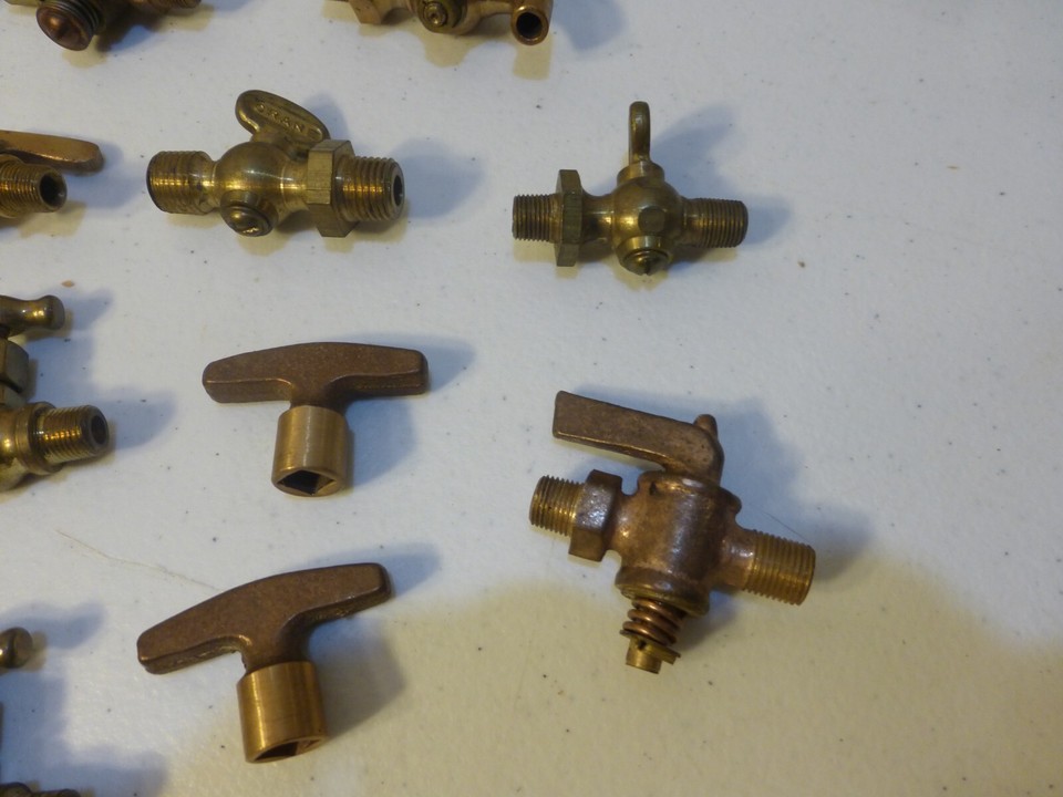 Lot of (12) VINTAGE BRASS PETCOCK VALVE SPIGOT DRAIN HIT MISS STEAM ...