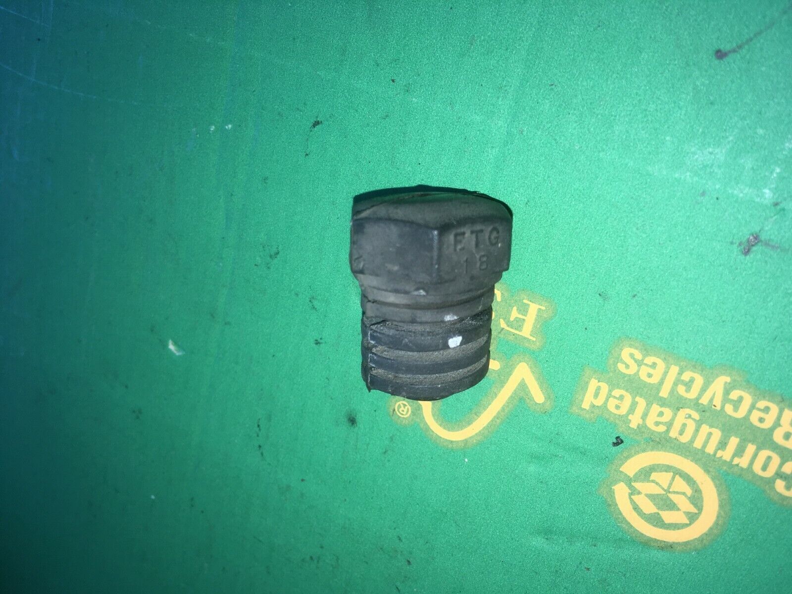 Bonnet Position adjustment rubber mount - Vauxhall Vectra 1.9 (2007) | eBay