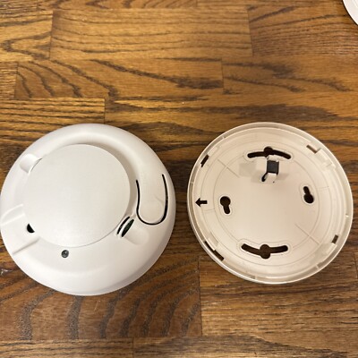 GE Interlogix TX-6010-01-1 Wireless Photoelectric Smoke Detector with ...