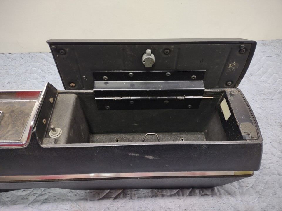 1967-1969 Oldsmobile 442 Cutlass Factory Automatic Console DR OLDS