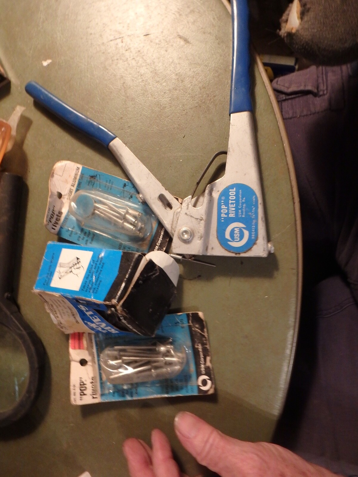 8K- USM pop rivet gun # prg412 with rivets | eBay