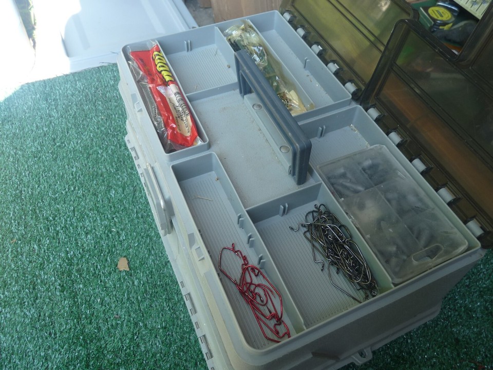 Lid Locker Tackle Box 6-Tray Dual Fold /w Lures | eBay