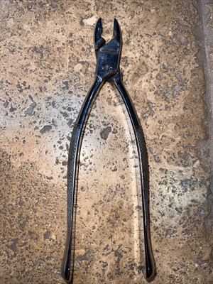 Instruments - Clev-Dent Dental