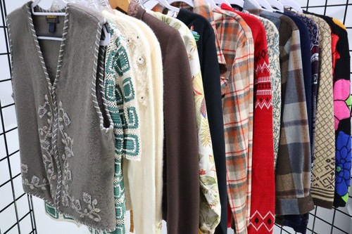 15 Vintage Women's SWEATERS Clothing LOT 1940s 1950s 1960s 1970s 1980s ...