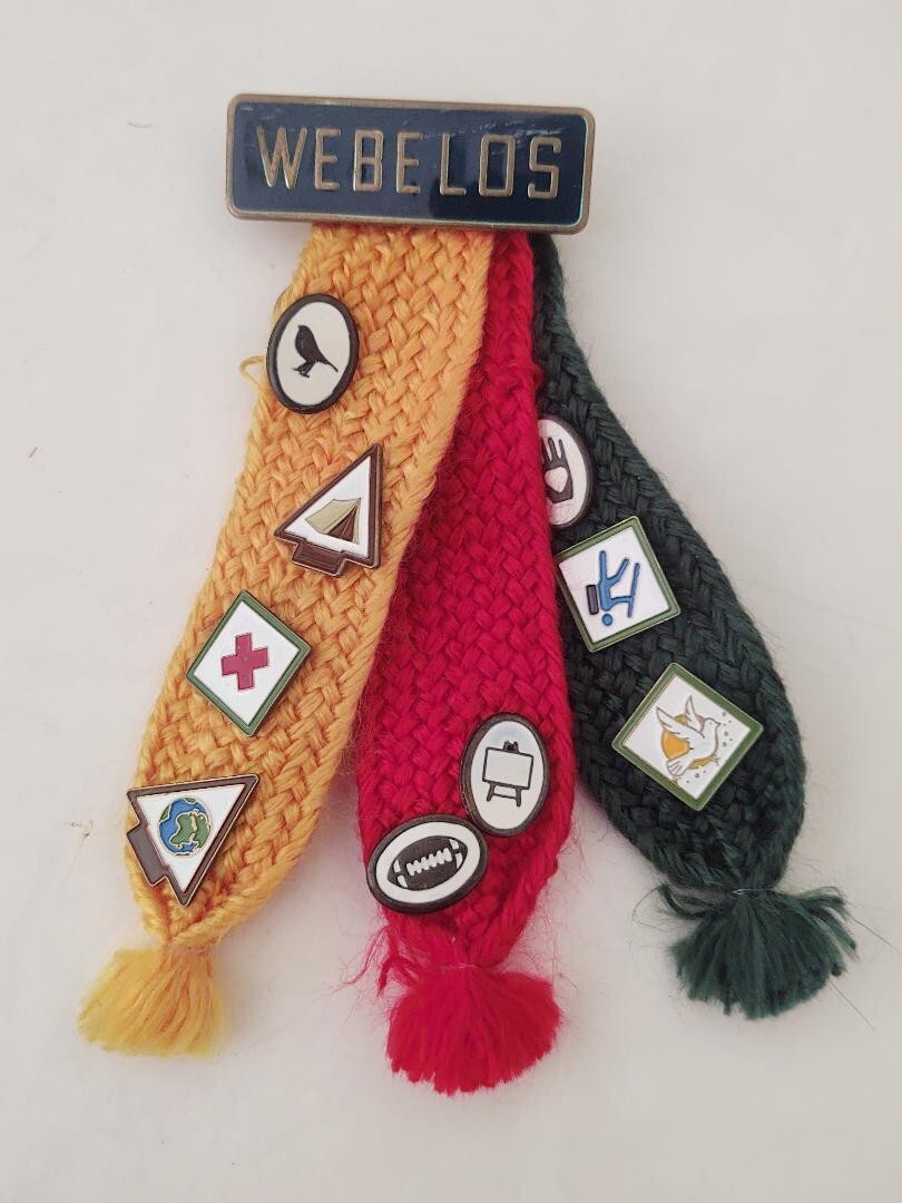 BSA Boy Scouts of America Misc Pins Tie Clasp Tri-color Webelos Ribbon ...