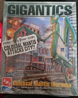 Gigantics Colossal Mantis Attacks City Diorama Model Kit, NIB, 1996 ...