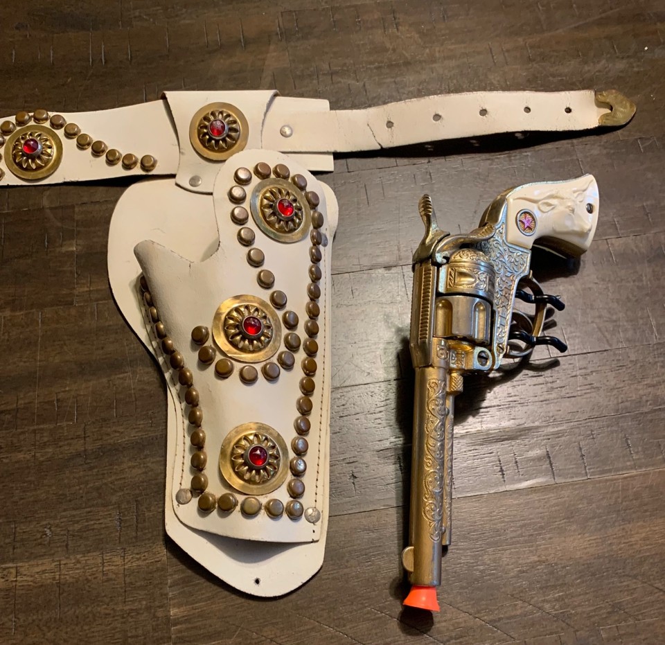 WHITE&GOLD KEYSTON COWGIRL HOLSTER WITH GOLD HUBLEY TEXAN | eBay