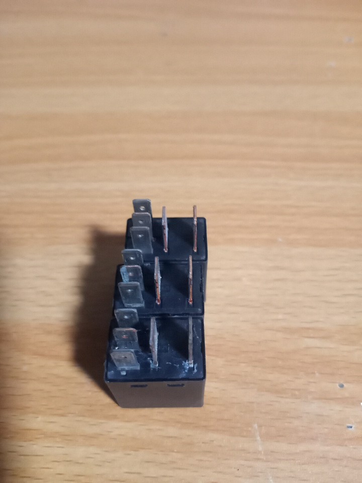 Lot Of 3 Chrysler Jeep Dodge Relays 4671168E *tested* | eBay