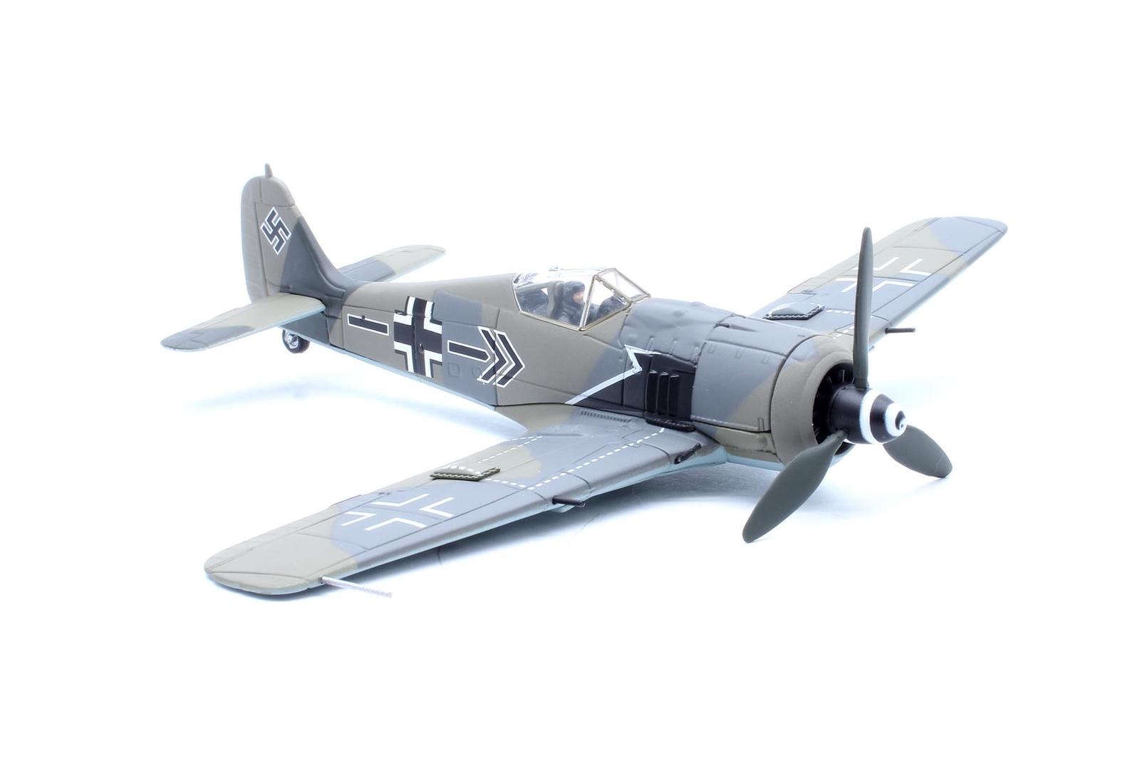 Corgi AA34315 Focke-wulf Fw190a-8 Jg2 Maj Kurt Buhligen Creil France ...