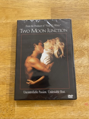 NEW & SEALED Two Moon Junction DVD 2000 Sherilyn Fenn Richard Tyson 43396096691 | eBay