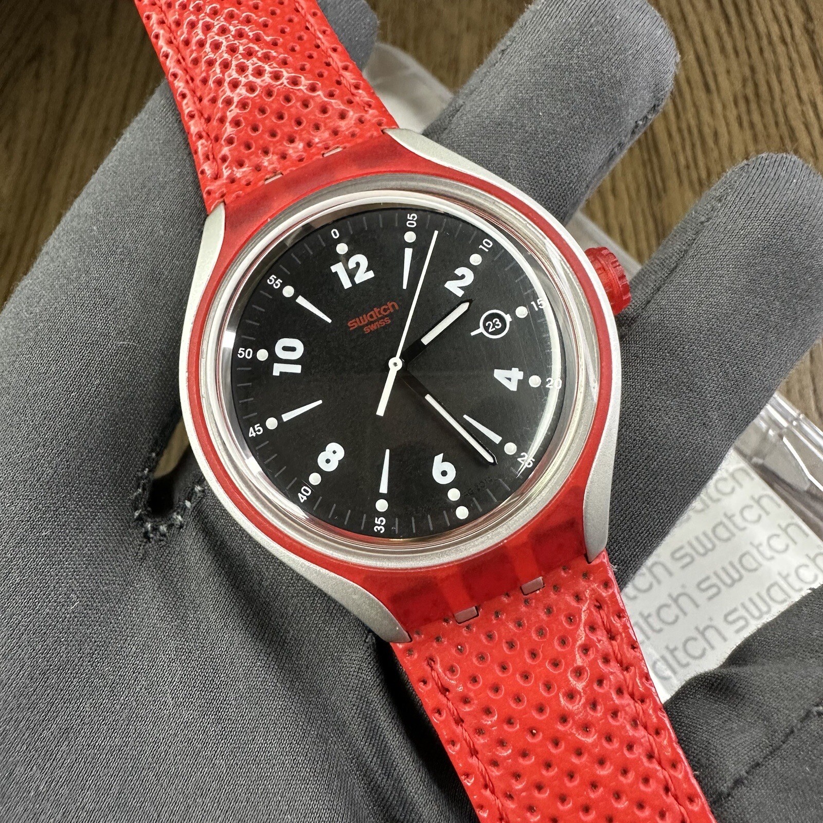 NEW Swatch GO JUMP X-lite Aluminum Red Perforated Leather Men's Watch ...