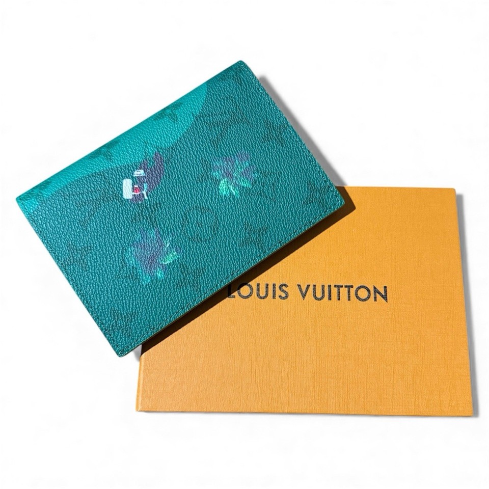 Louis Vuitton LV Green Monogram Pocket Organizer Passport - Golf Green ...