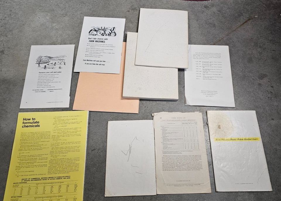 lot of 10 US department of agriculture/farming books/feed books ...