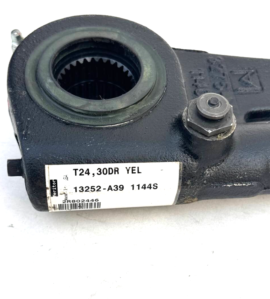 Meritor Slack Adjuster 28 Spline R802446 | eBay
