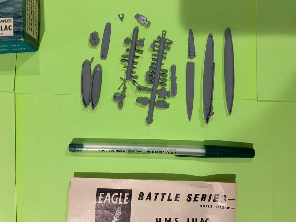 Eagle/Eaglewall 1/1200th scale HMS Peacock and HMS Lilac - rare vintage ...