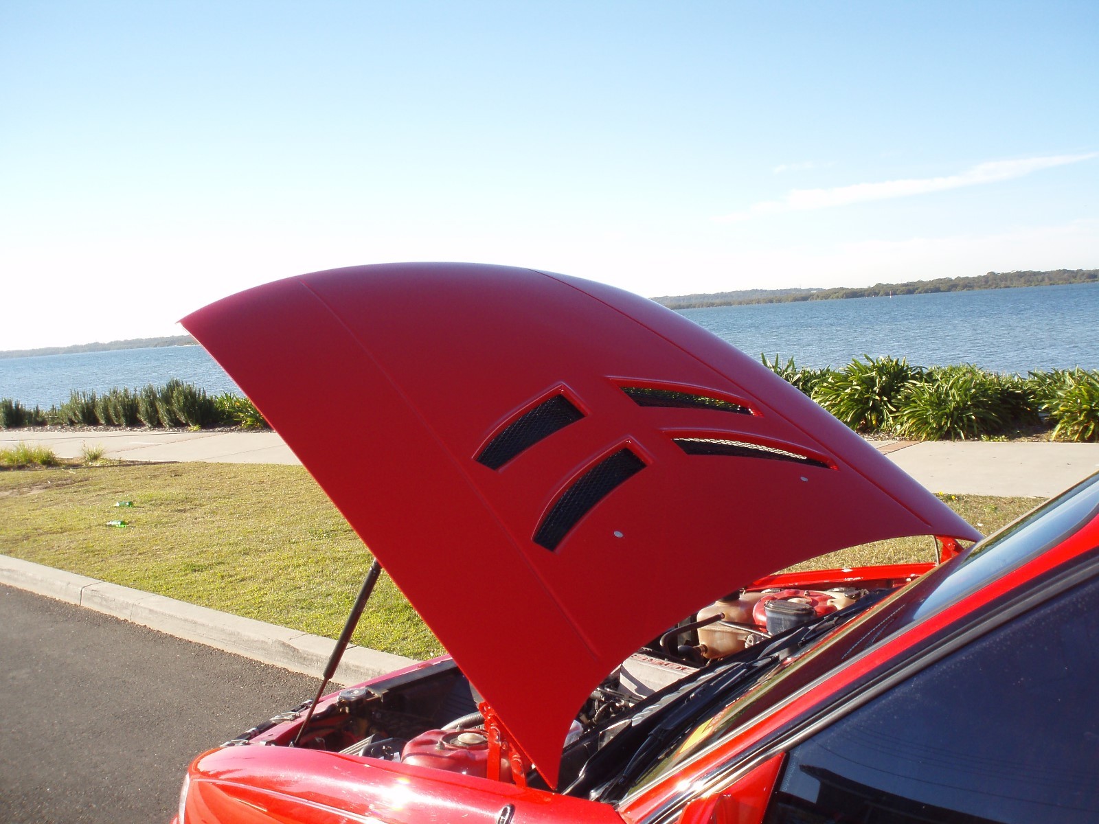HOLDEN COMMODORE VN VG VQ VP FIBREGLASS VENTED DRIFT BONNET PC-245 ...
