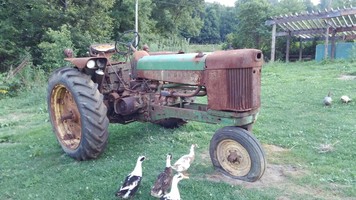 John Deere 530 Tractor
