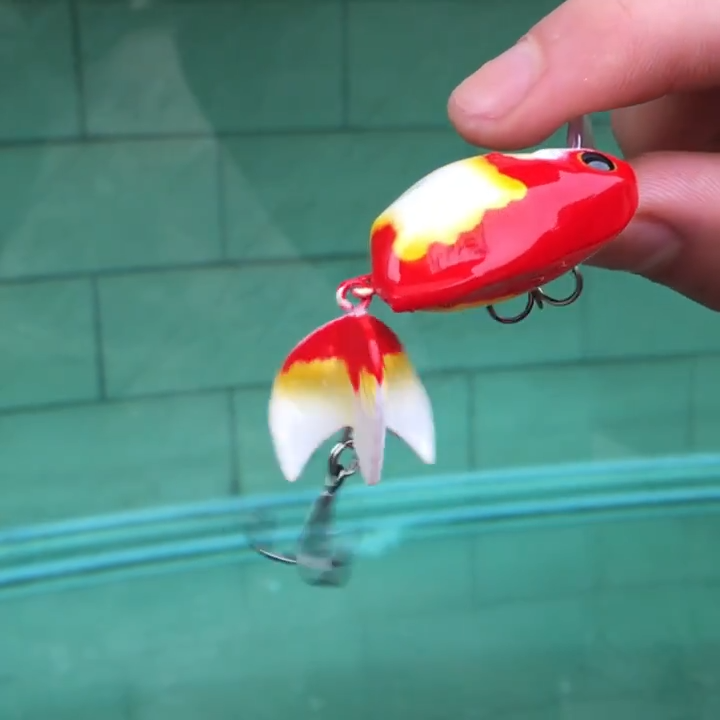 #G New GOLDFISH COLOR GOLDFISH FLOATING Lure 55mm 7.5g Wobblers. BASS ...