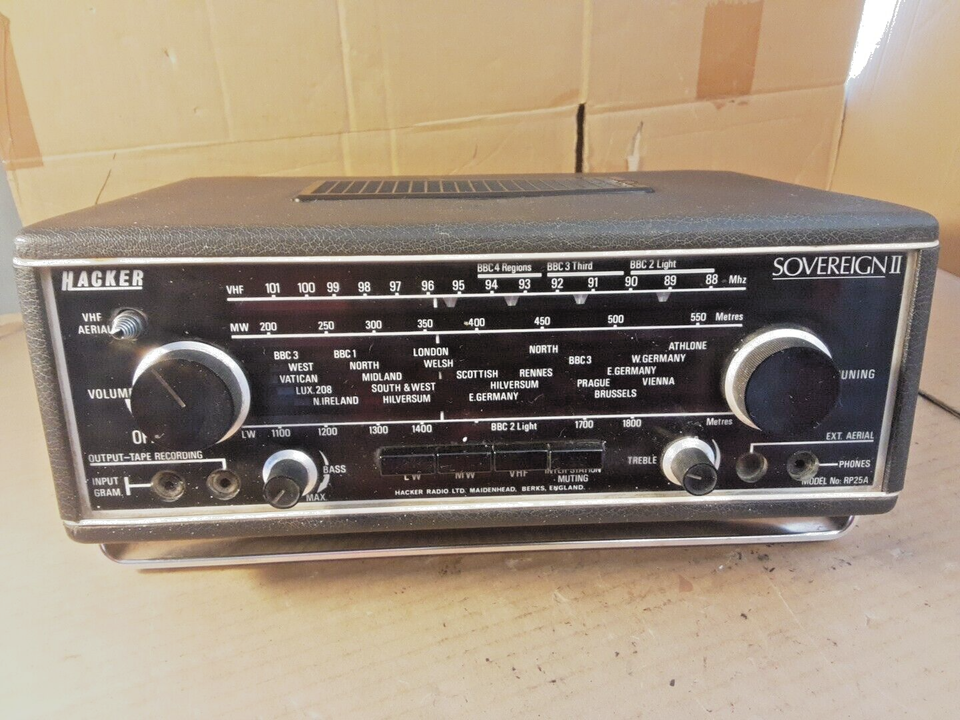 HACKER Sovereign II (RP25A) Portable Vintage 1967 Transistor Radio ...