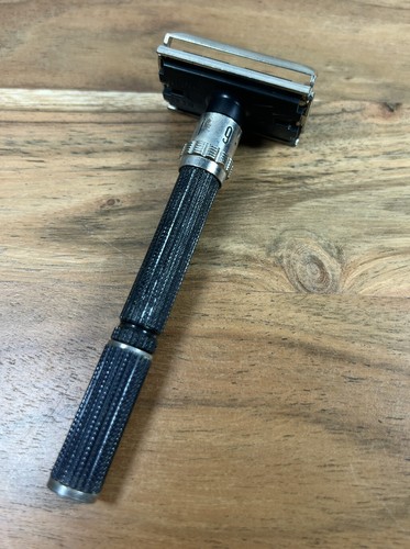 VTG GILLETTE 1985 Y4 Super Adjustable Black Beauty Double Edge Safety ...