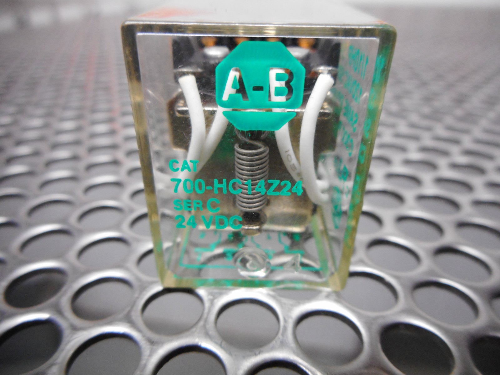 Allen Bradley 700-HC14Z24 Ser C Relay 24VDC With Potter & Brumfield ...