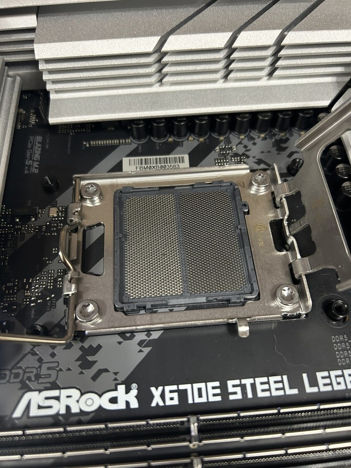 ASRock X670E Steel Legend AM5 ATX AMD Motherboard Broken CPU Pin | eBay
