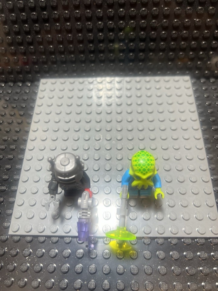 lego cmf minifigures lot. Evil Space Robot. Alien. Space Legos. | eBay
