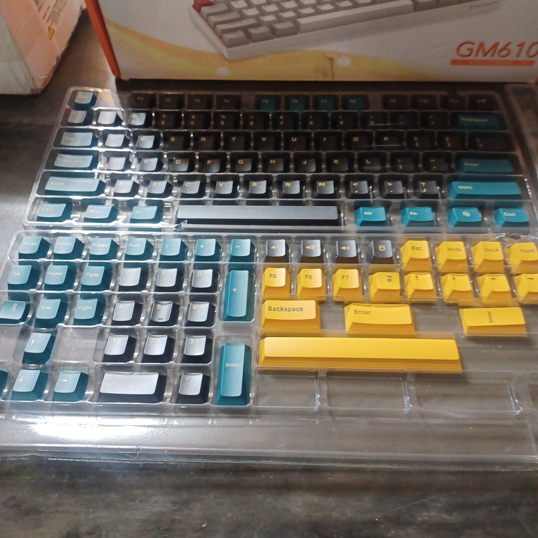 KEYCAPS ONLY Mechanical Gaming Keyboard Blue Black Yellow Key Caps