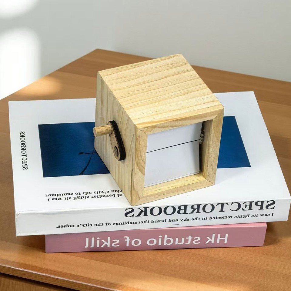 Hand Cranked Flipbook Photo Animation Machine Wooden Frame for Memories ...