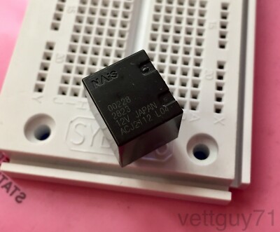 NAiS ACJ2112 Automotive Twin SPDT Relay for reversing motors, 20A, 10A ...