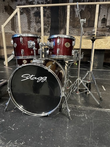 Stagg tim Acoustic Drum Kit Set wine red Rock Sizes 5 Piece PLEASE READ ...