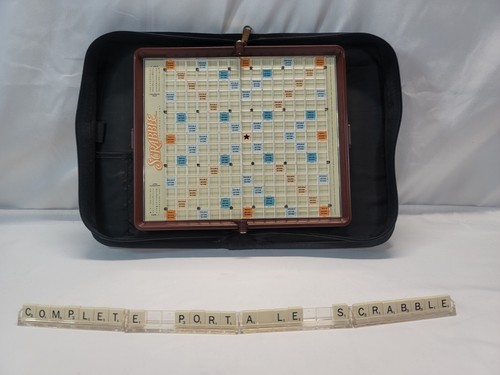 Travel Scrabble To Go Crossword Game Zippered Folio Hasbro Portable | eBay