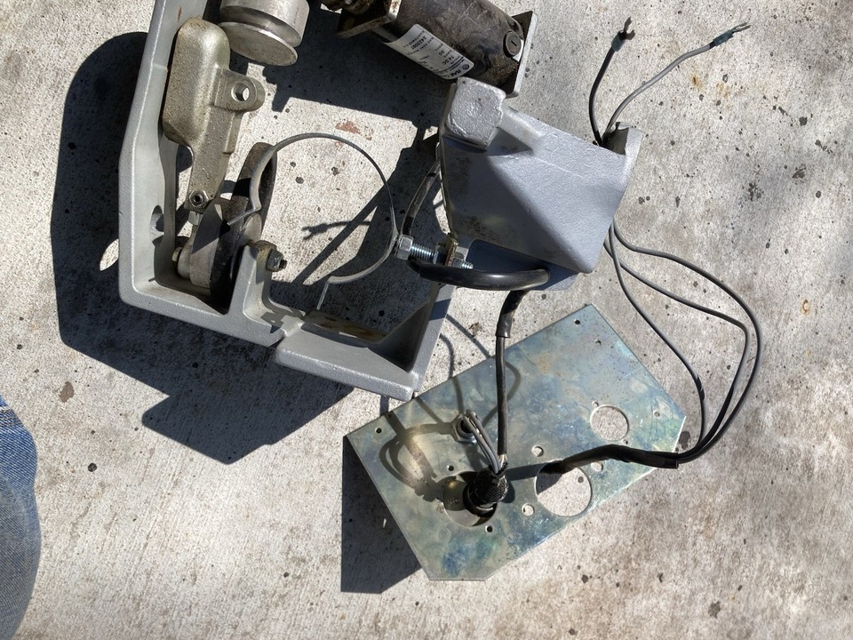 Pyle Locomotive Mars Type Gyralite Oscillating Gyro light FOR PARTS OR ...