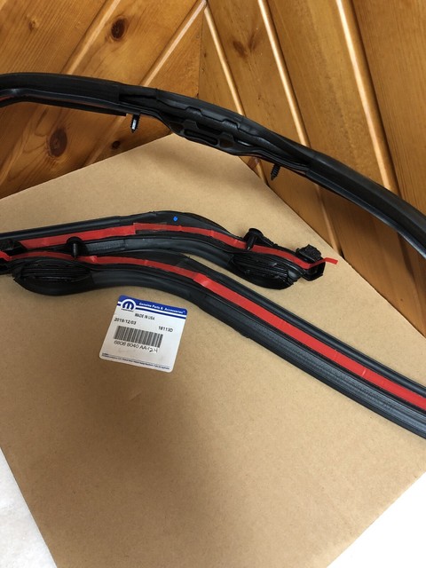 Genuine Mopar Hard Top Front Seal 68088040AA for sale online | eBay