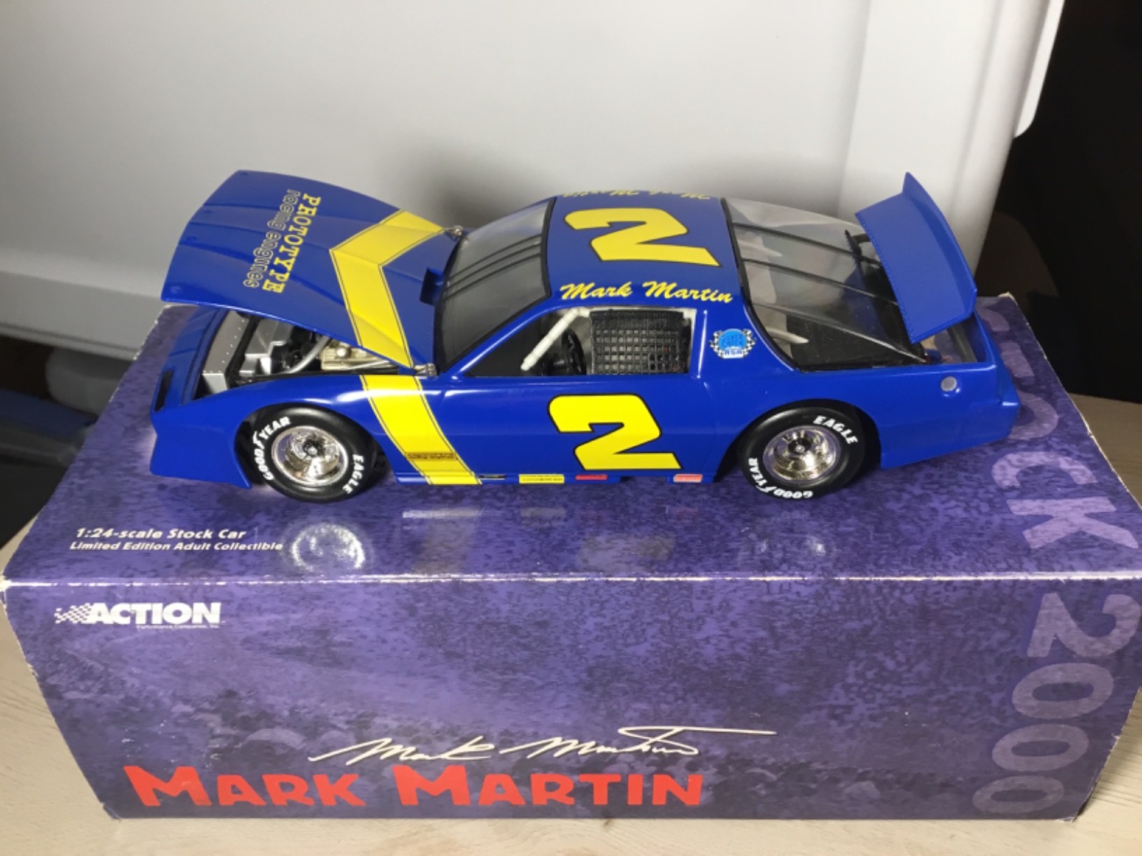 XRARE 1:24 Mark Martin #2 PROTOTYPE RACING ENGINES 1983 DieCast NASCAR ...