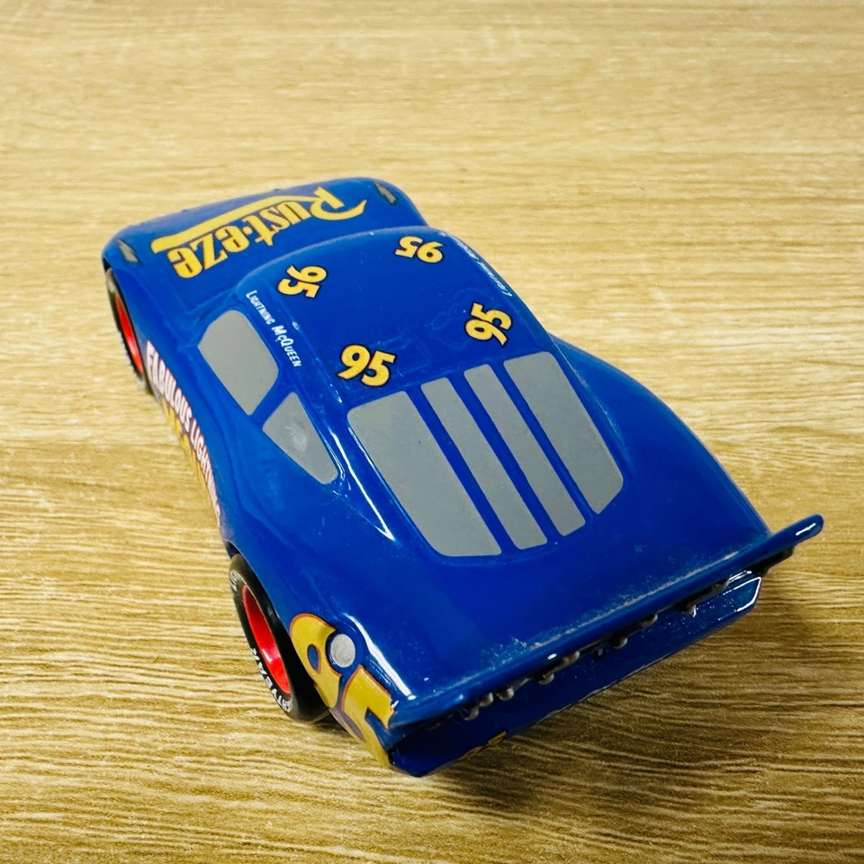 Fabulous Lightning McQueen Disney Store Pixar Diecast Metal Cars 1:43 ...