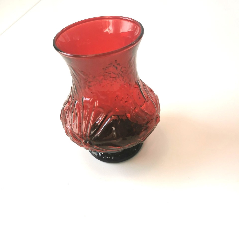 1950s Anchor Hocking Ruby Red Art Glass Vase Black Base Mid Century 5.5 ...