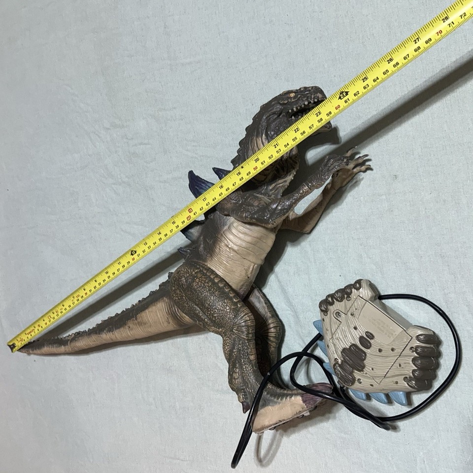 Vintage 1998 Toy Biz Remote Control Animatronic Godzilla Figure Tested ...