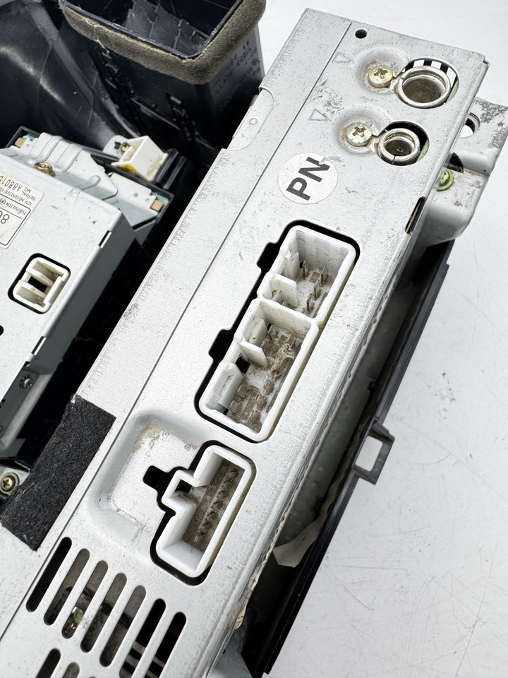 1999-2003 Lexus RX300 Radio AM/FM CD Disc Player w/ Climate Control ...