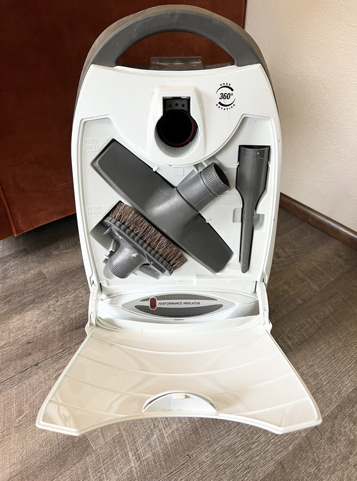 Kenmore Progressive 360 HEPA 116 Canister Vacuum With Attachments +Pet ...