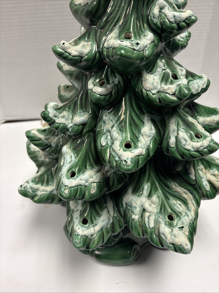 Vintage Ceramic Christmas Tree ~Atlantic Mold~Green With White Snow ...