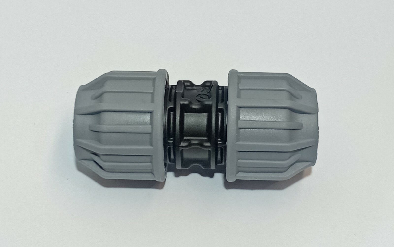 MDPE POLYFAST POLYPLUMB PLASTIC / BLUE /PIPE FITTINGS 20MM/25MM/32MM | eBay