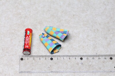 Socks Figure Hot Toys HT DX11 The Dark Knight The Joker Costume ...