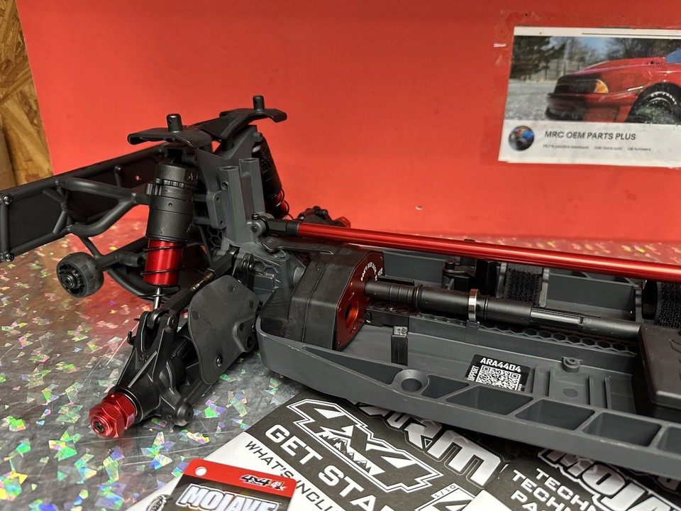 Arrma Mojave 4s 1/8 Sct Trophy Truck Roller Chassis W/ SERVO-center ...