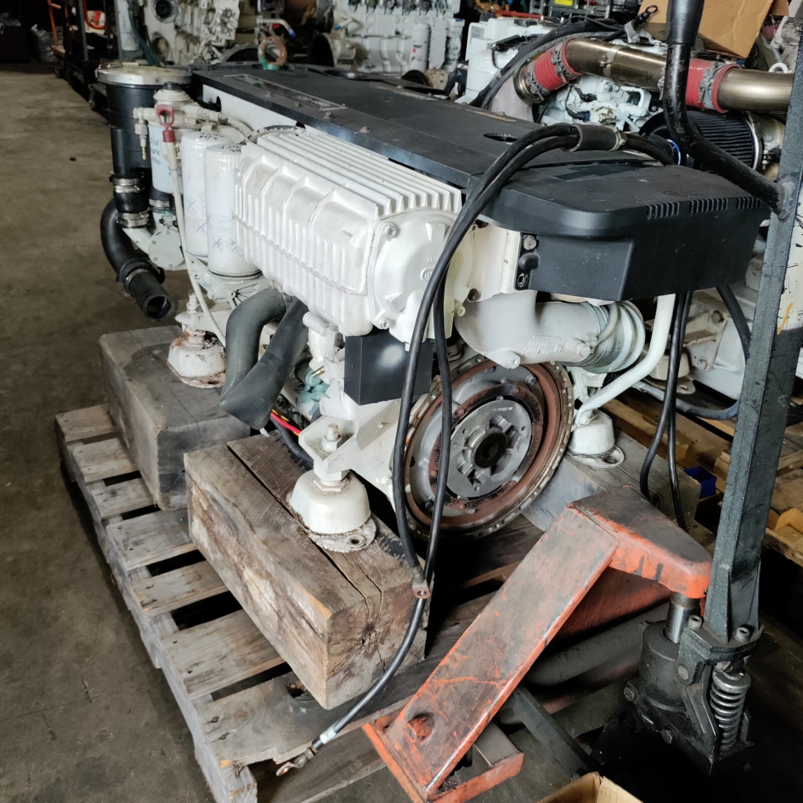 VOLVO PENTA D6-435 6CYL, TURBO CHARGED/ AFTERCOOLED DIESEL MARINE ...