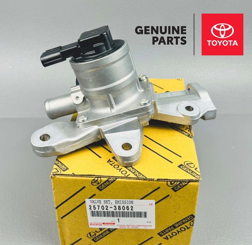 25702-38062 GENUINE TOYOTA 14-19 TUNDRA GX460 LEFT EMISSION CONTROL ...