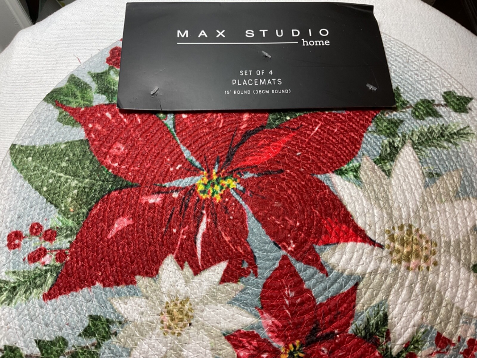MAX STUDIO HOME PLACEMATS 15 INCH POINSETTIAS RED GREEN WHITE POLYESTER ...