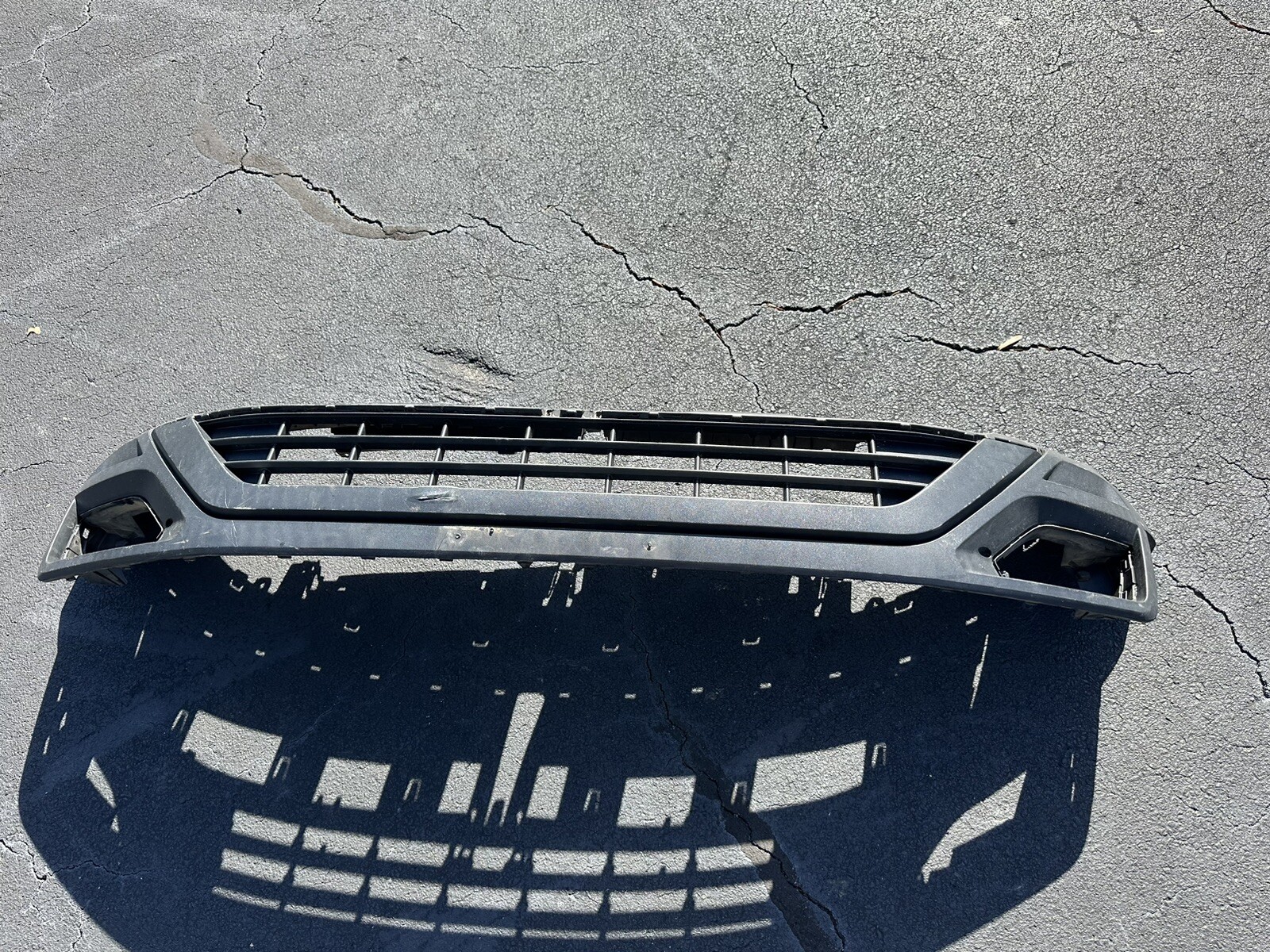 Used 2018-2020 VW Atlas Front Lower Bumper Cover 3CN-805-903-9B9 OEM ️ ...